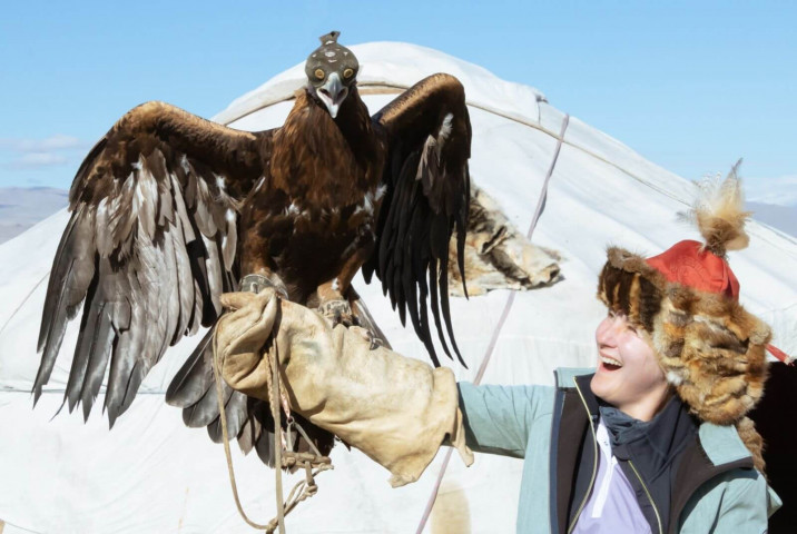 Mongolian Eagle Festival | Sagsai Eagle Festival Tour - Yellow Wood ...