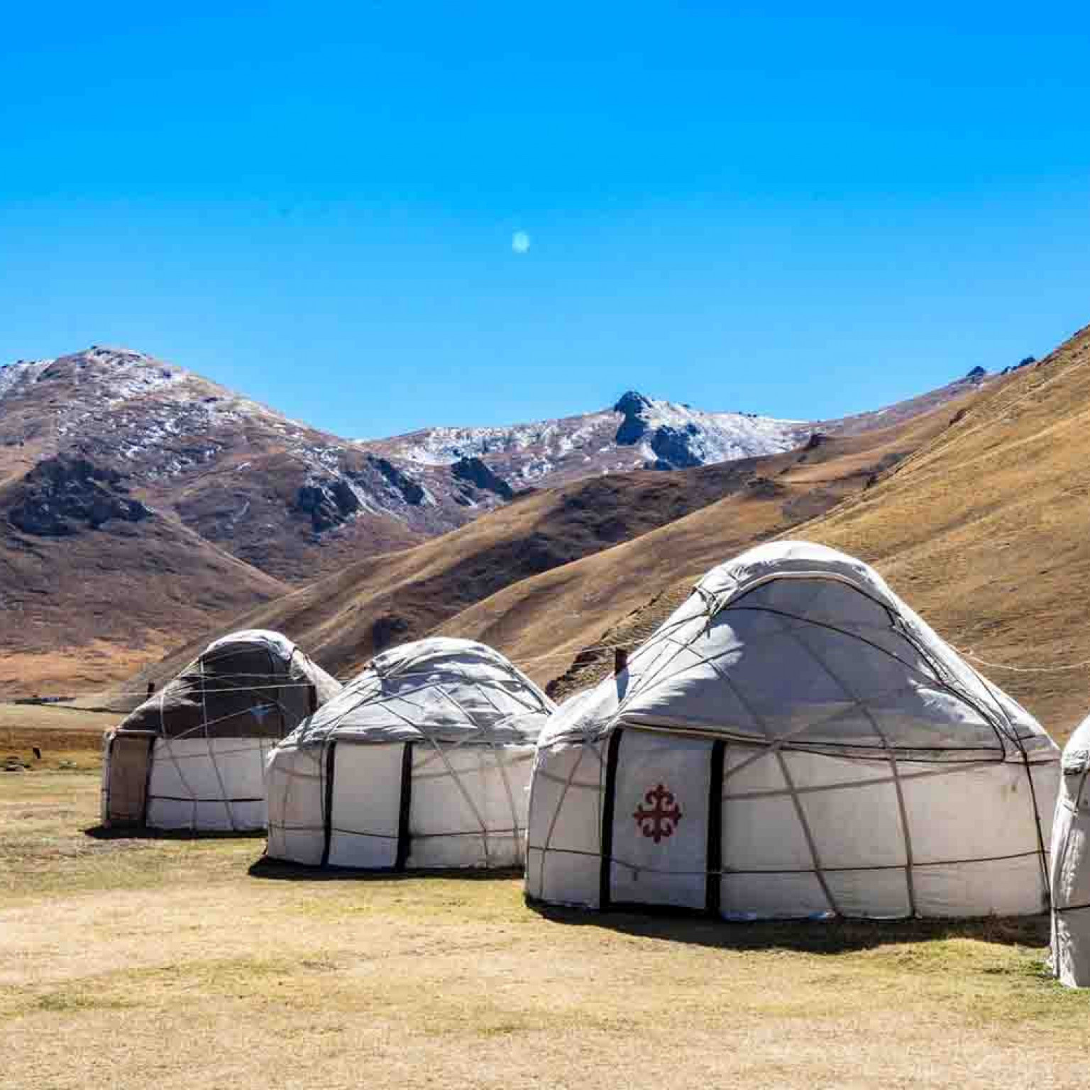 Kyrgyzstan Hiking Tour | In the Footsteps of Nomads Trek