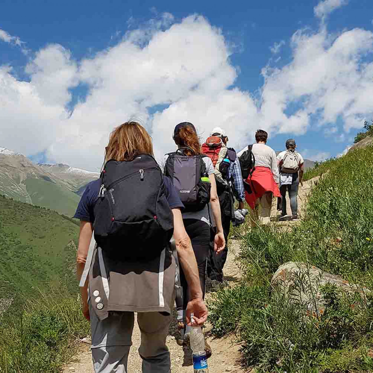 Kyrgyzstan Hiking Tour | In the Footsteps of Nomads Trek