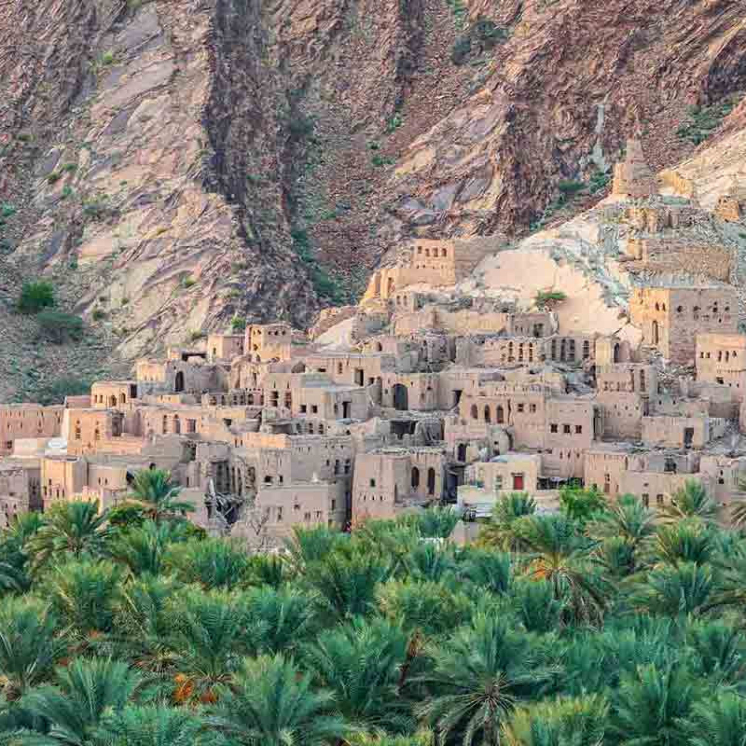 Authentic Oman tour | Path less travelled, away from crowds